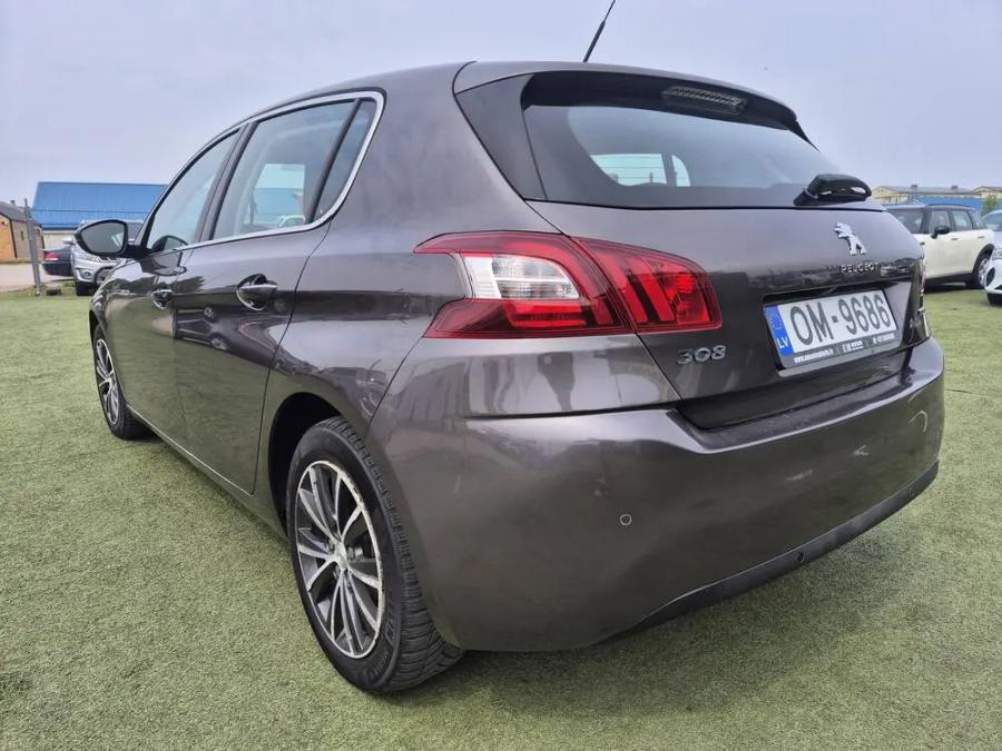 Pelēks Peugeot 308 2015 Liepāja, ar dzinēja tilpumu 1.60 L un nobraukumu 214 tūkst. km par 5800 €, foto 8 vietnē AUTOMOTO.COM.LV