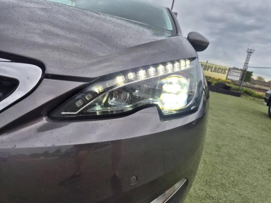 Pelēks Peugeot 308 2015 Liepāja, ar dzinēja tilpumu 1.60 L un nobraukumu 214 tūkst. km par 5800 €, foto 12 vietnē AUTOMOTO.COM.LV