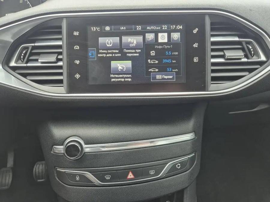 Pelēks Peugeot 308 2015 Liepāja, ar dzinēja tilpumu 1.60 L un nobraukumu 214 tūkst. km par 5800 €, foto 18 vietnē AUTOMOTO.COM.LV