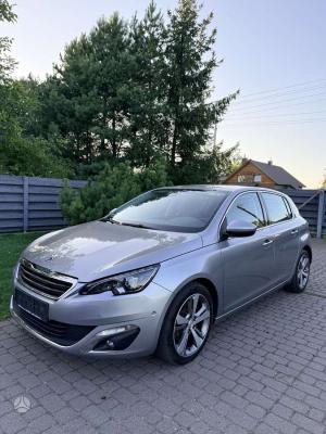 Grey Peugeot 308 2015 in Marijampole, with an engine capacity of 1.20 L and mileage of 190 thousand km for 4900 €, photo 6 on AUTOMOTO.COM.LV