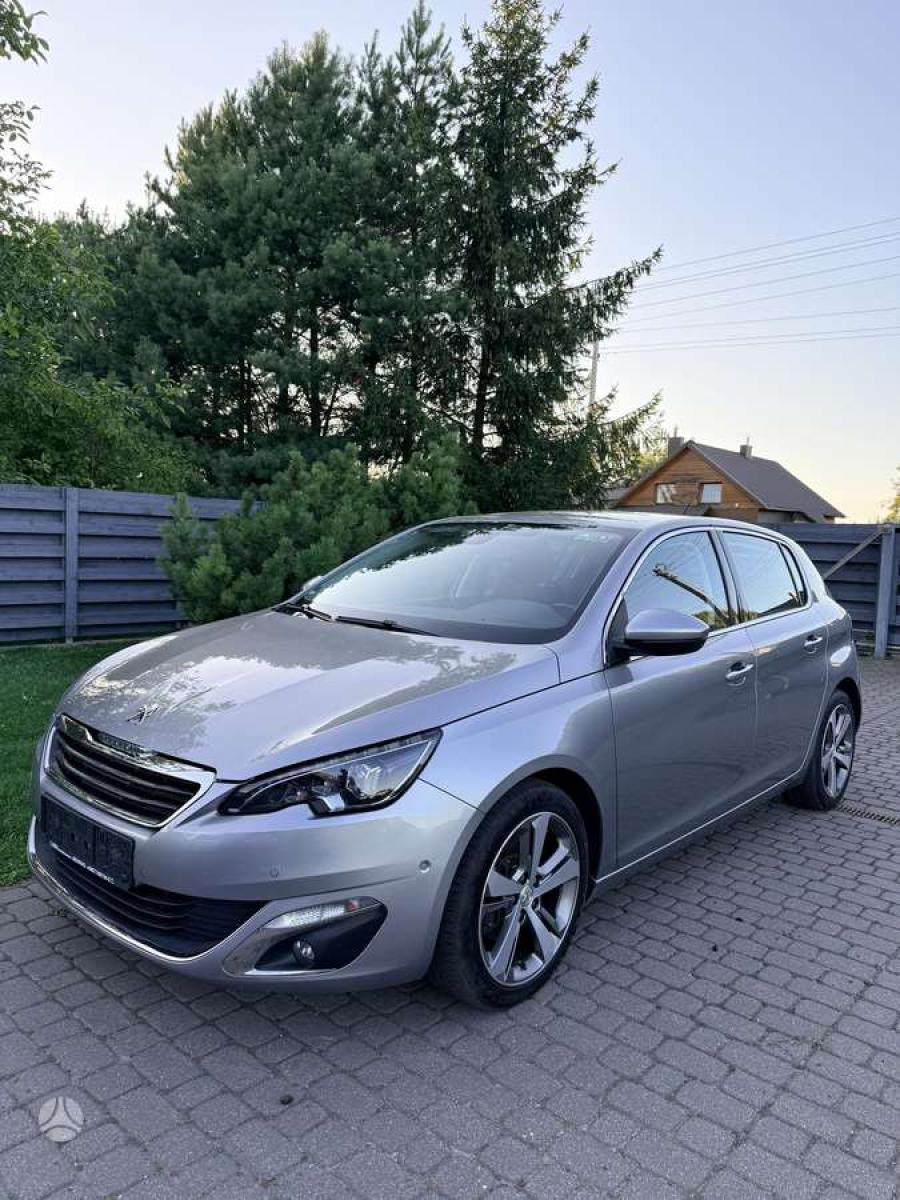 Grey Peugeot 308 2015 in Marijampole, with an engine capacity of 1.20 L and mileage of 190 thousand km for 4900 €, photo 6 on AUTOMOTO.COM.LV