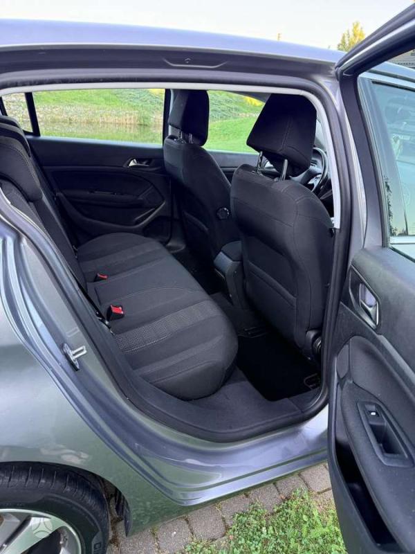 Серый Пежо 308 2015 в Мариямполе, объемом двигателя 1.20 л и пробегом 190 тыс. км за 4900 €, фото 10 на AUTOMOTO.COM.LV