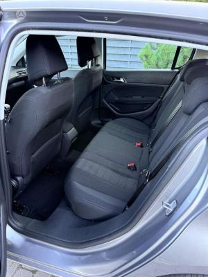 Grey Peugeot 308 2015 in Marijampole, with an engine capacity of 1.20 L and mileage of 190 thousand km for 4900 €, photo 12 on AUTOMOTO.COM.LV