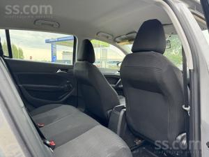 Pelēks Peugeot 308 2015 Daugavpils, ar dzinēja tilpumu 1.60 L un nobraukumu 254 tūkst. km par 2650 €, foto 8 vietnē AUTOMOTO.COM.LV