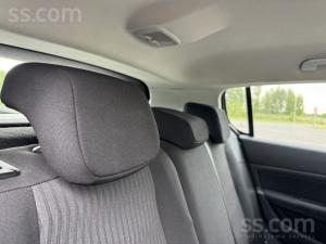 Pelēks Peugeot 308 2015 Daugavpils, ar dzinēja tilpumu 1.60 L un nobraukumu 254 tūkst. km par 2650 €, foto 13 vietnē AUTOMOTO.COM.LV