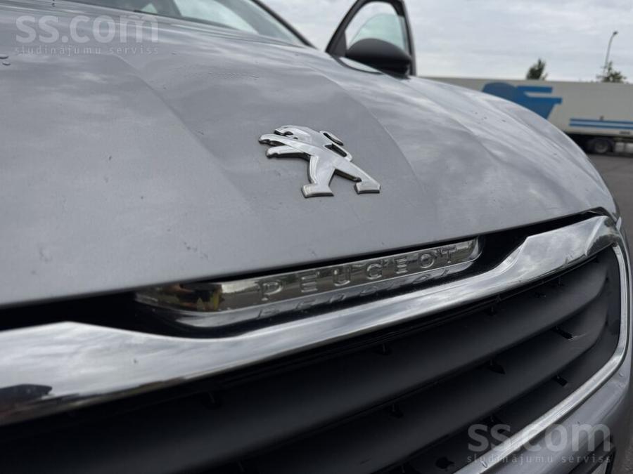 Pelēks Peugeot 308 2015 Daugavpils, ar dzinēja tilpumu 1.60 L un nobraukumu 254 tūkst. km par 2650 €, foto 18 vietnē AUTOMOTO.COM.LV