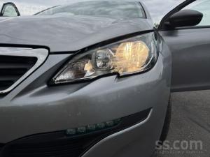 Pelēks Peugeot 308 2015 Daugavpils, ar dzinēja tilpumu 1.60 L un nobraukumu 254 tūkst. km par 2650 €, foto 19 vietnē AUTOMOTO.COM.LV