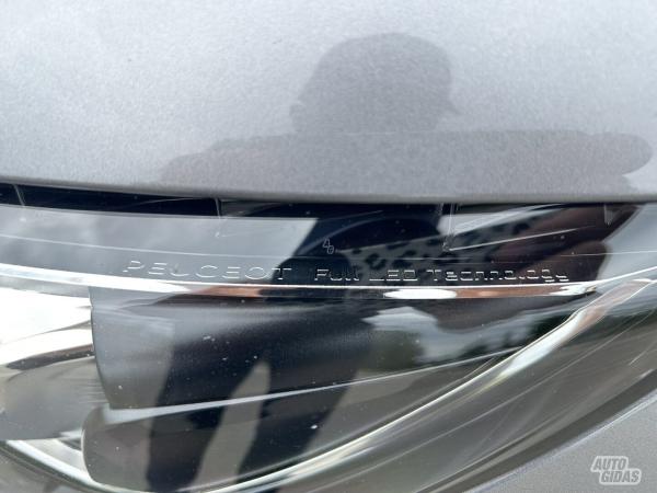 Pelēks Peugeot 308 2016 Tauragė, ar dzinēja tilpumu 2.00 L un nobraukumu 240 tūkst. km par 8300 €, foto 10 vietnē AUTOMOTO.COM.LV