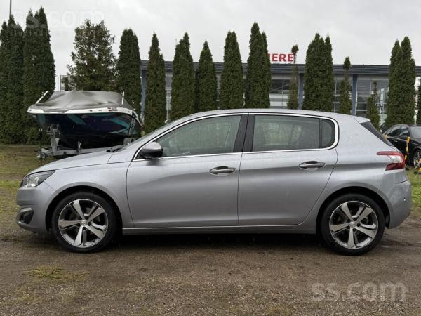Pelēks Peugeot 308 2016 Liepāja, ar dzinēja tilpumu 1.20 L un nobraukumu 117 tūkst. km par 5500 €, foto 6 vietnē AUTOMOTO.COM.LV