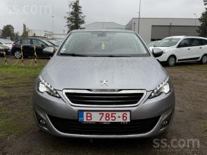 Grey Peugeot 308 2016 in Liepaja, with an engine capacity of 1.20 L and mileage of 117 thousand km for 5400 €, photo 8 on AUTOMOTO.COM.LV
