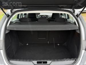 Grey Peugeot 308 2016 in Liepaja, with an engine capacity of 1.20 L and mileage of 117 thousand km for 5400 €, photo 11 on AUTOMOTO.COM.LV