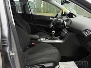 Grey Peugeot 308 2016 in Liepaja, with an engine capacity of 1.20 L and mileage of 117 thousand km for 5400 €, photo 14 on AUTOMOTO.COM.LV
