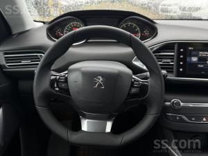 Grey Peugeot 308 2016 in Liepaja, with an engine capacity of 1.20 L and mileage of 117 thousand km for 5400 €, photo 19 on AUTOMOTO.COM.LV