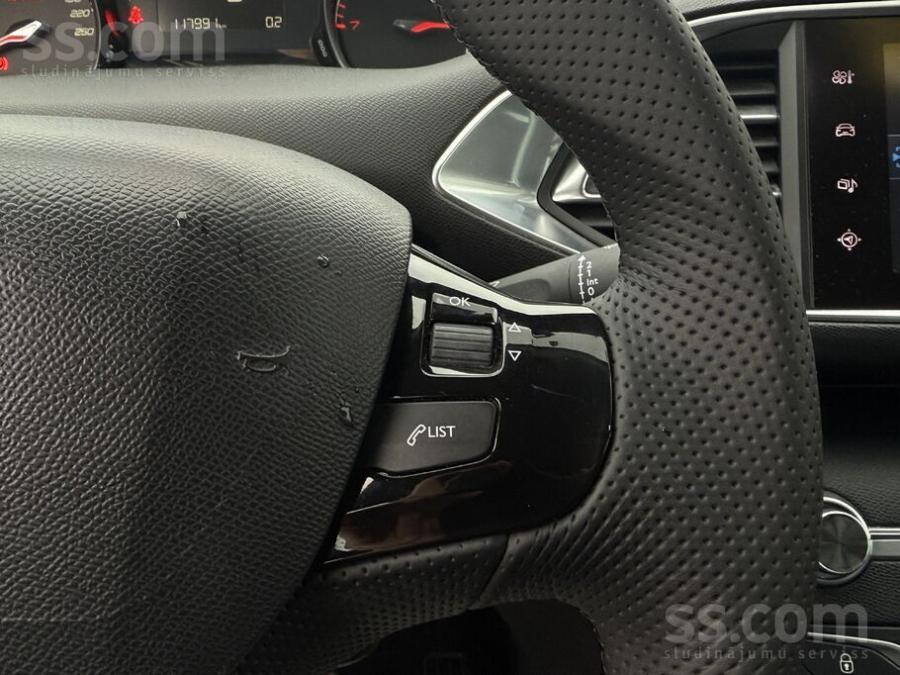 Grey Peugeot 308 2016 in Liepaja, with an engine capacity of 1.20 L and mileage of 117 thousand km for 5400 €, photo 26 on AUTOMOTO.COM.LV