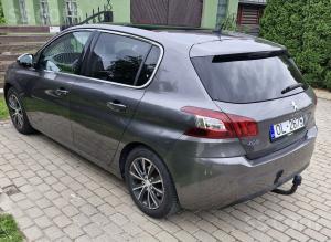 Pelēks Peugeot 308 2016 Ogre, ar dzinēja tilpumu 1.20 L un nobraukumu 175 tūkst. km par 7200 €, foto 4 vietnē AUTOMOTO.COM.LV