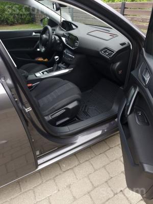Pelēks Peugeot 308 2016 Ogre, ar dzinēja tilpumu 1.20 L un nobraukumu 175 tūkst. km par 7200 €, foto 14 vietnē AUTOMOTO.COM.LV