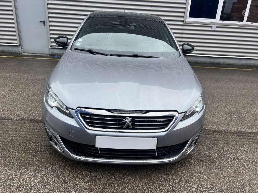 Pelēks Peugeot 308 2016 Viļņa, ar dzinēja tilpumu 1.20 L un nobraukumu 198 tūkst. km par 5400 €, foto 4 vietnē AUTOMOTO.COM.LV