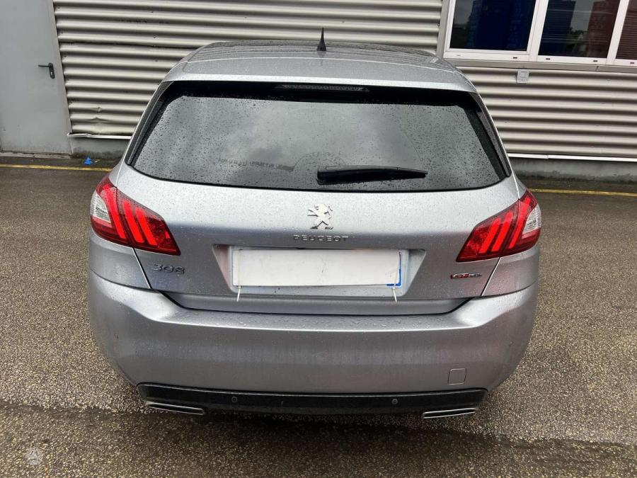 Pelēks Peugeot 308 2016 Viļņa, ar dzinēja tilpumu 1.20 L un nobraukumu 198 tūkst. km par 5400 €, foto 5 vietnē AUTOMOTO.COM.LV