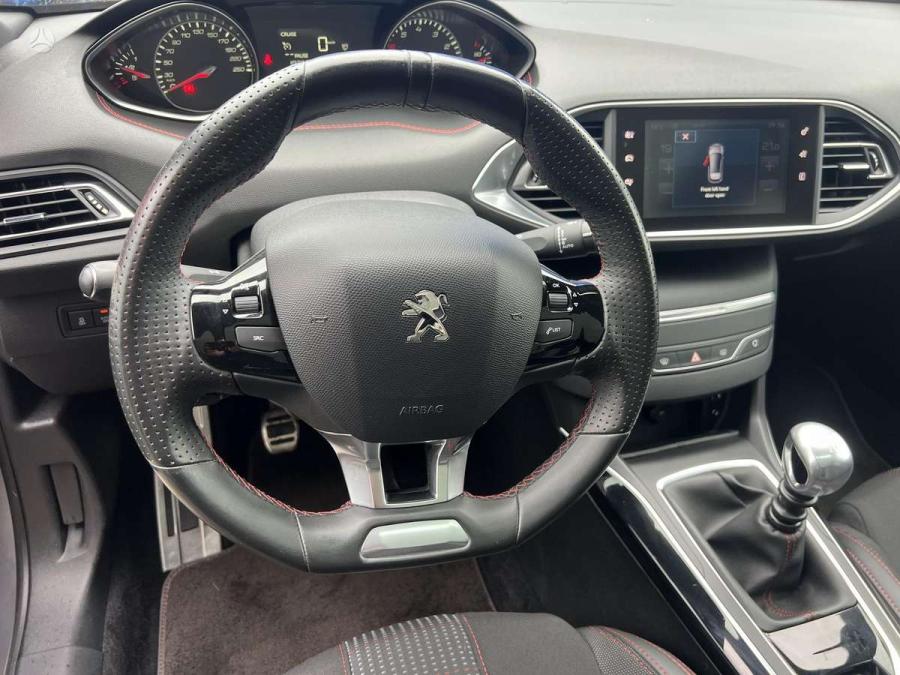 Pelēks Peugeot 308 2016 Viļņa, ar dzinēja tilpumu 1.20 L un nobraukumu 198 tūkst. km par 5400 €, foto 10 vietnē AUTOMOTO.COM.LV