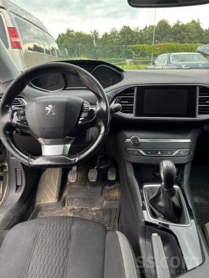 Pelēks Peugeot 308 2016 Rīga, ar dzinēja tilpumu 1.60 L un nobraukumu 240 tūkst. km par 2799 €, foto 7 vietnē AUTOMOTO.COM.LV