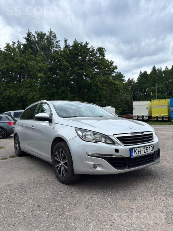 Pelēks Peugeot 308 2016 Rīga, ar dzinēja tilpumu 1.60 L un nobraukumu 240 tūkst. km par 2799 €, foto 8 vietnē AUTOMOTO.COM.LV