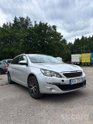 Pelēks Peugeot 308 2016 Rīga, ar dzinēja tilpumu 1.60 L un nobraukumu 240 tūkst. km par 2799 €, foto 9 vietnē AUTOMOTO.COM.LV