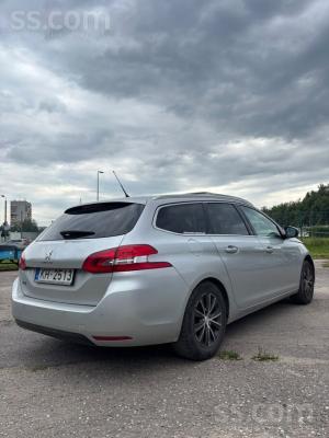 Pelēks Peugeot 308 2016 Rīga, ar dzinēja tilpumu 1.60 L un nobraukumu 240 tūkst. km par 2799 €, foto 11 vietnē AUTOMOTO.COM.LV