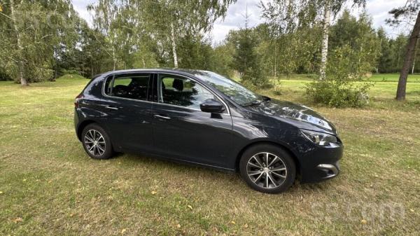 Peugeot 308 2016 Rīga vietnē Pelēks Peugeot 308 2016 Rīga, ar dzinēja tilpumu 1.20 L un nobraukumu 160 tūkst. km par 6100 €, foto 3 vietnē AUTOMOTO.COM.LV