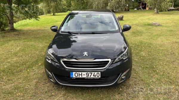 Peugeot 308 2016 Rīga vietnē Pelēks Peugeot 308 2016 Rīga, ar dzinēja tilpumu 1.20 L un nobraukumu 160 tūkst. km par 6100 €, foto 4 vietnē AUTOMOTO.COM.LV