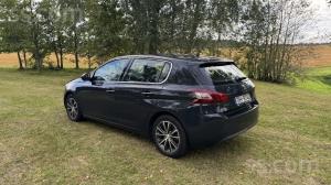 Grey Peugeot 308 2016 in Riga, with an engine capacity of 1.20 L and mileage of 160 thousand km for 6100 €, photo 6 on AUTOMOTO.COM.LV