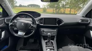 Grey Peugeot 308 2016 in Riga, with an engine capacity of 1.20 L and mileage of 160 thousand km for 6100 €, photo 10 on AUTOMOTO.COM.LV