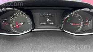 Grey Peugeot 308 2016 in Riga, with an engine capacity of 1.20 L and mileage of 160 thousand km for 6100 €, photo 12 on AUTOMOTO.COM.LV
