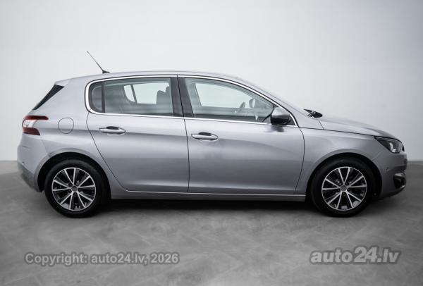 Peugeot 308 2016 Tallina vietnē Pelēks Peugeot 308 2016 Tallina, ar dzinēja tilpumu 1.20 L un nobraukumu 144 tūkst. km par 7499 €, foto 5 vietnē AUTOMOTO.COM.LV