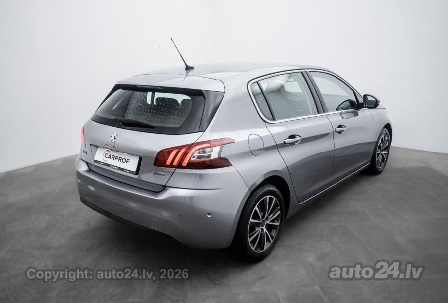 Pelēks Peugeot 308 2016 Tallina, ar dzinēja tilpumu 1.20 L un nobraukumu 144 tūkst. km par 7499 €, foto 6 vietnē AUTOMOTO.COM.LV