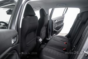 Pelēks Peugeot 308 2016 Tallina, ar dzinēja tilpumu 1.20 L un nobraukumu 144 tūkst. km par 7499 €, foto 10 vietnē AUTOMOTO.COM.LV
