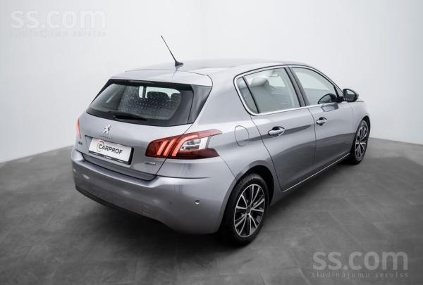 Grey Peugeot 308 2016 in Tallinn, with an engine capacity of 1.20 L and mileage of 144 thousand km for 7499 €, photo 4 on AUTOMOTO.COM.LV