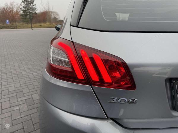 Pelēks Peugeot 308 2017 Telšiai, ar dzinēja tilpumu 1.56 L un nobraukumu 256 tūkst. km par 7499 €, foto 11 vietnē AUTOMOTO.COM.LV