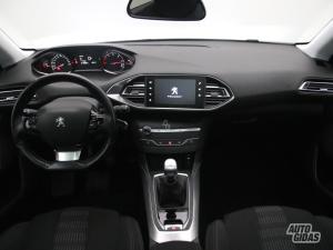 Grey Peugeot 308 2017 in Vilnius, with an engine capacity of 1.60 L and mileage of 218 thousand km for 7799 €, photo 2 on AUTOMOTO.COM.LV