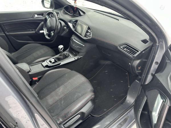 Grey Peugeot 308 2017 in Taurage, with an engine capacity of 1.20 L and mileage of 177 thousand km for 5900 €, photo 11 on AUTOMOTO.COM.LV