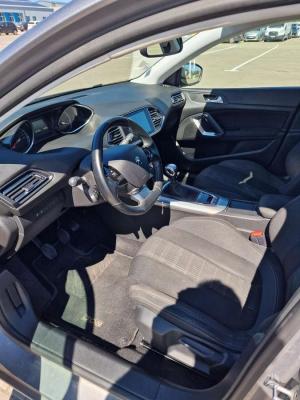 Grey Peugeot 308 2017 in Taurage, with an engine capacity of 1.20 L and mileage of 146 thousand km for 4800 €, photo 11 on AUTOMOTO.COM.LV