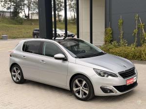 Grey Peugeot 308 2017 in Vilnius, with an engine capacity of 1.20 L and mileage of 98 thousand km for 9200 €, photo 5 on AUTOMOTO.COM.LV