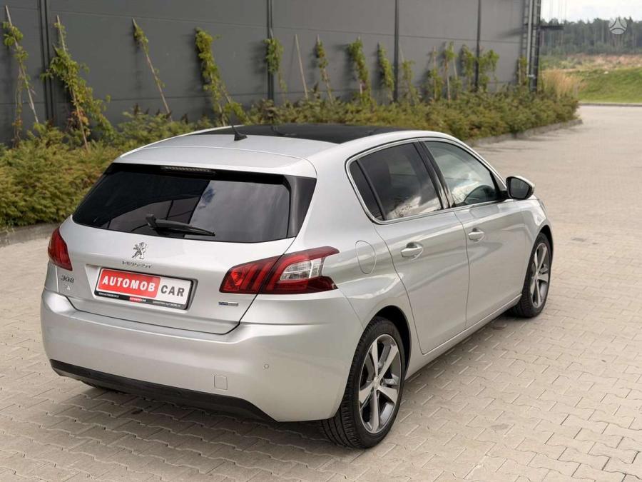Grey Peugeot 308 2017 in Vilnius, with an engine capacity of 1.20 L and mileage of 98 thousand km for 9200 €, photo 7 on AUTOMOTO.COM.LV