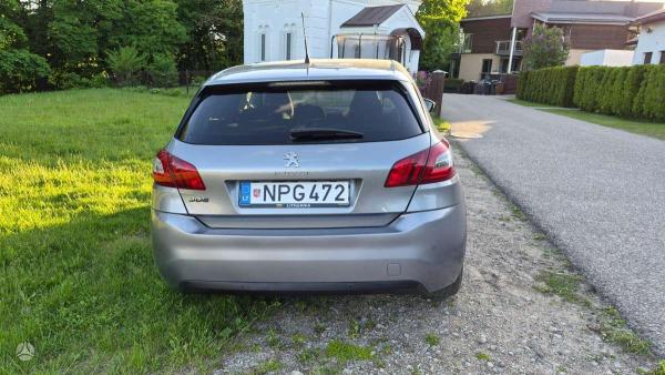 Pelēks Peugeot 308 2017 Viļņa, ar dzinēja tilpumu 1.20 L un nobraukumu 136 tūkst. km par 6300 €, foto 9 vietnē AUTOMOTO.COM.LV