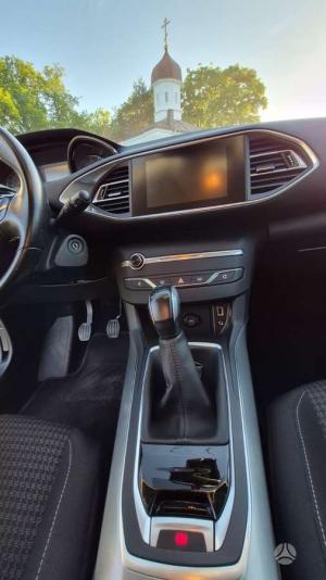 Grey Peugeot 308 2017 in Vilnius, with an engine capacity of 1.20 L and mileage of 136 thousand km for 6300 €, photo 14 on AUTOMOTO.COM.LV