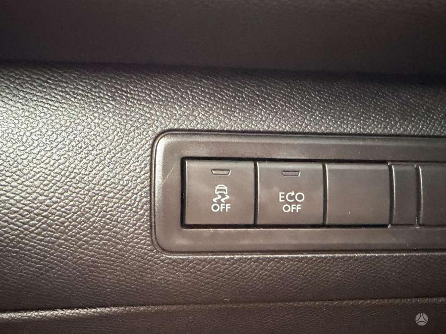 Серый Пежо 308 2017 в Вильнюс, объемом двигателя 1.20 л и пробегом 98 тыс. км за 9200 €, фото 29 на AUTOMOTO.COM.LV