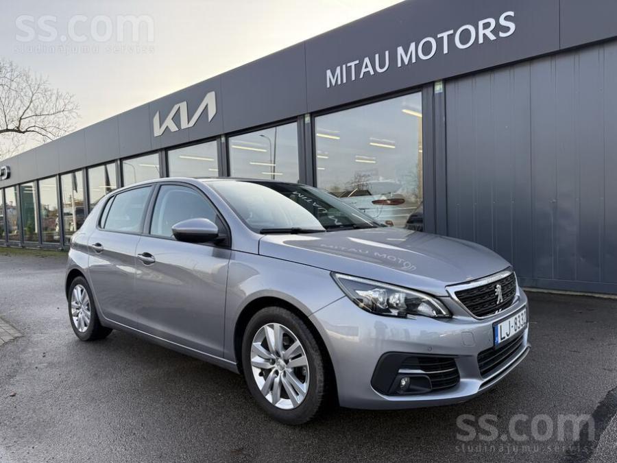 Grey Peugeot 308 2018 in Jelgava, with an engine capacity of 1.20 L and mileage of 72 thousand km for 7900 €, photo 7 on AUTOMOTO.COM.LV