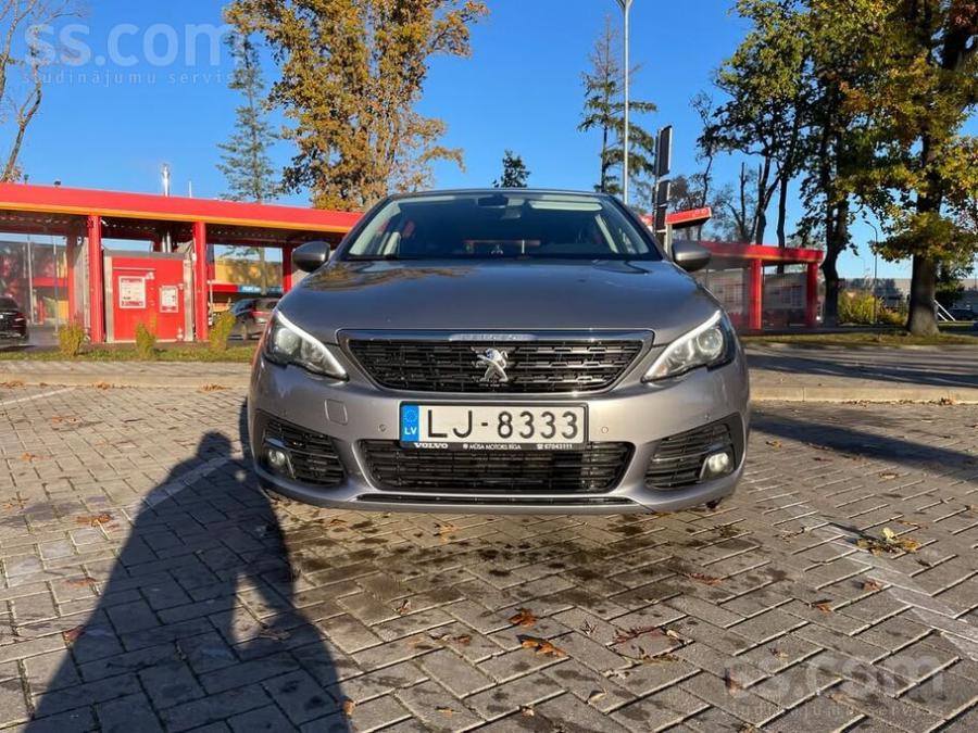 Pelēks Peugeot 308 2018 Rīga, ar dzinēja tilpumu 1.20 L un nobraukumu 114 tūkst. km par 5200 €, foto 1 vietnē AUTOMOTO.COM.LV
