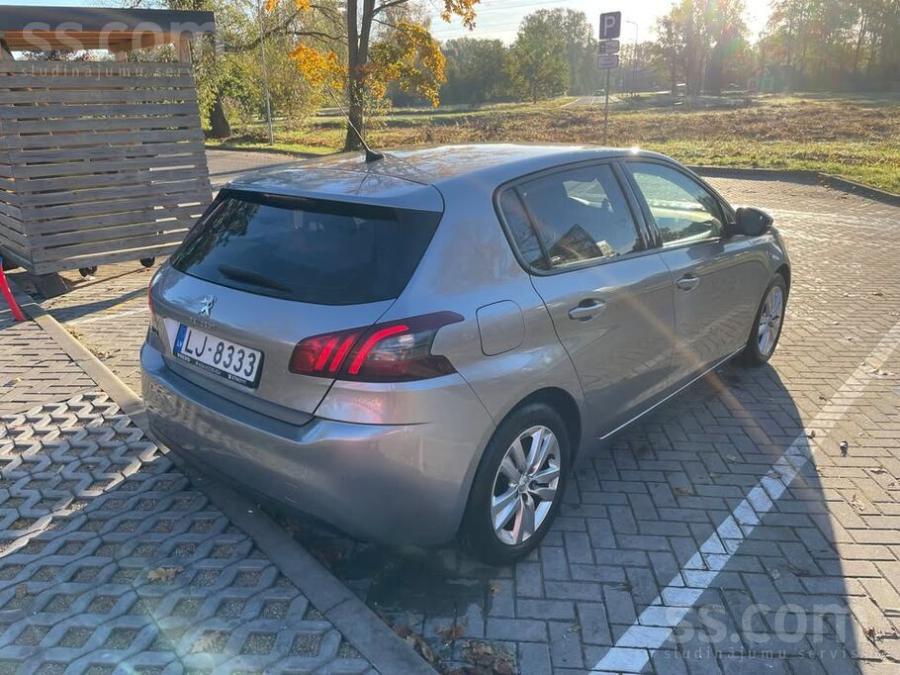 Pelēks Peugeot 308 2018 Rīga, ar dzinēja tilpumu 1.20 L un nobraukumu 114 tūkst. km par 5200 €, foto 4 vietnē AUTOMOTO.COM.LV