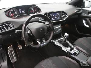 Grey Peugeot 308 2018 in Vilnius, with an engine capacity of 1.20 L and mileage of 160 thousand km for 7999 €, photo 17 on AUTOMOTO.COM.LV