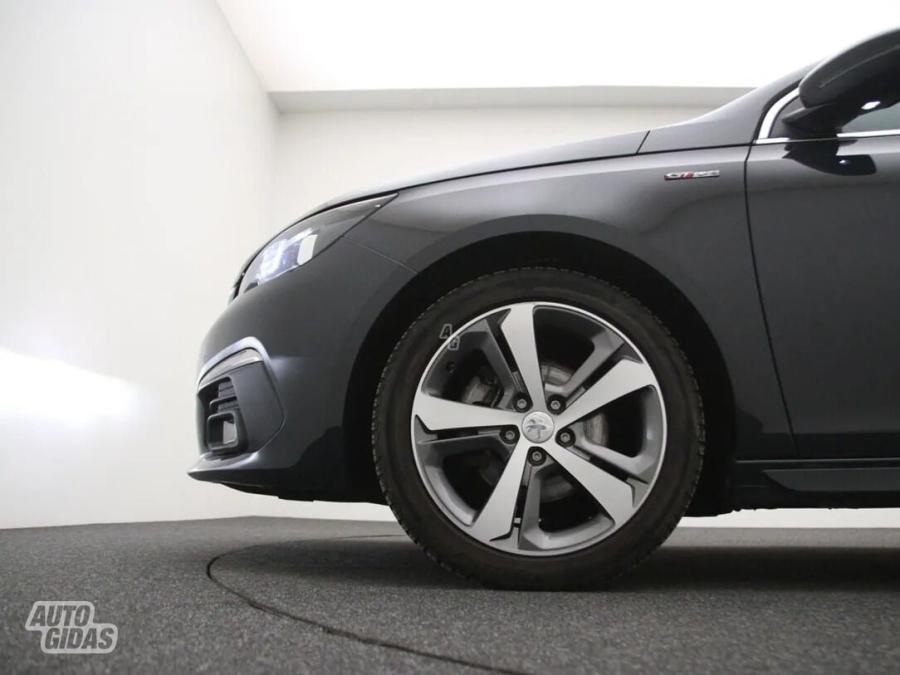 Grey Peugeot 308 2018 in Vilnius, with an engine capacity of 1.20 L and mileage of 160 thousand km for 7999 €, photo 28 on AUTOMOTO.COM.LV